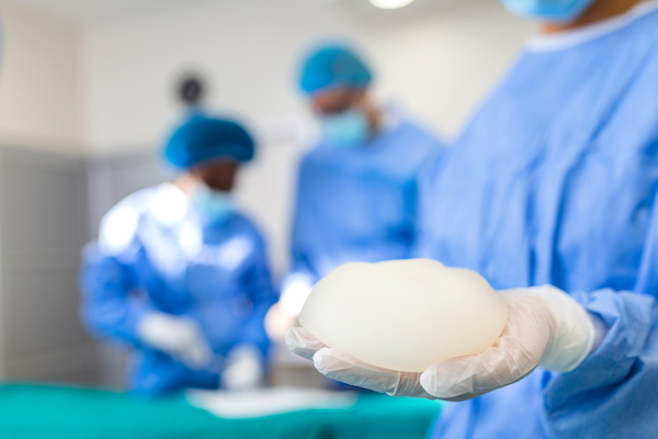 How to Reduce Infection Risk With Breast Implants
